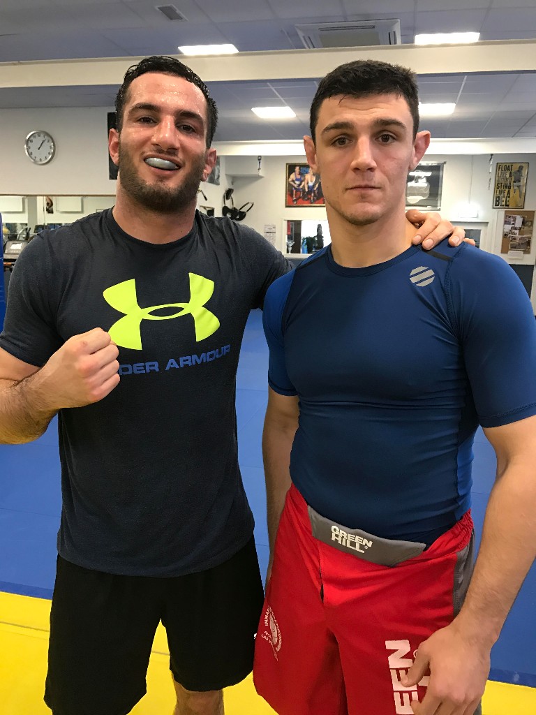 column foto apr 4 - Kops Gym