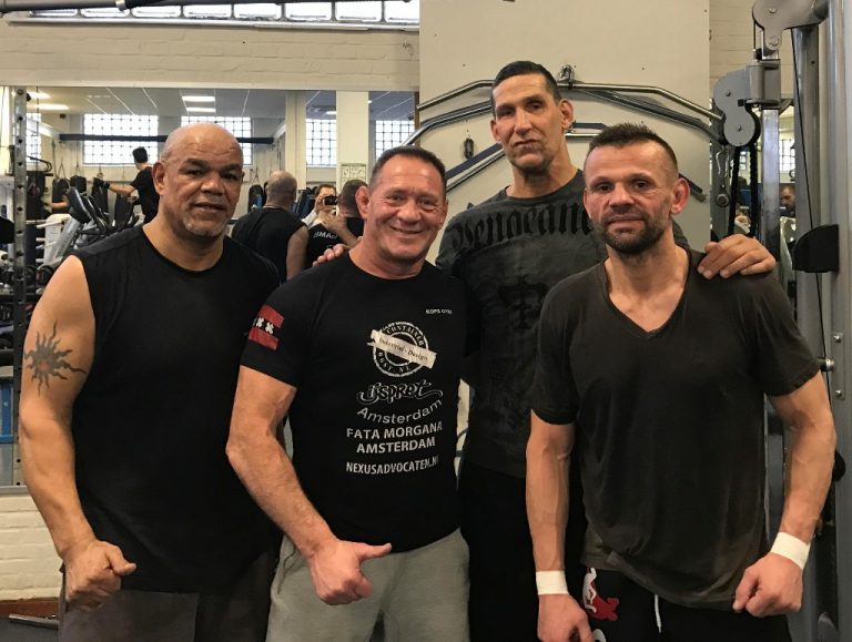 column foto apr 7 - Kops Gym